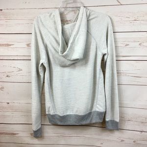 Roxy | Tops | Ladies Jr Roxy Hoodie | Poshmark